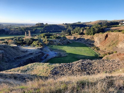 Halswell Quarry - Rim Track | Accessible walking tracks | Accessibel